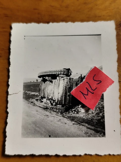 FOTO ZERSTÖRTER PANZER auf Seite Ketten ersichtlich. Verm. Russland 2.wk ww2 FH EUR 11,92 ...