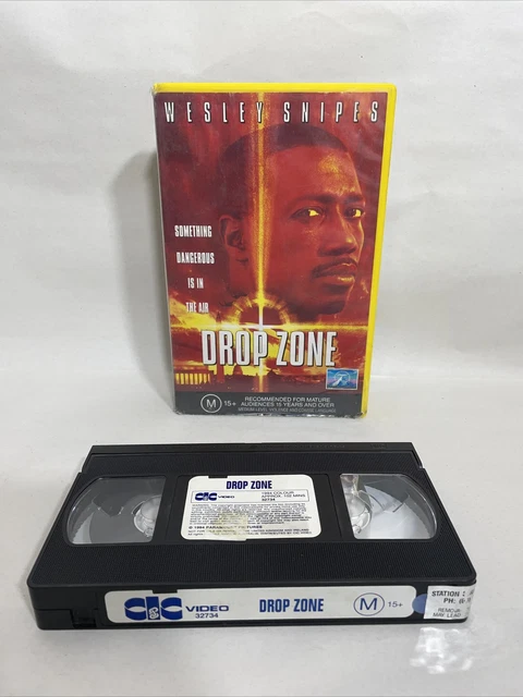 DROP ZONE, WESLEY Snipes, VHS Tape, Vintage Video, Movie M15+ $7.00 ...
