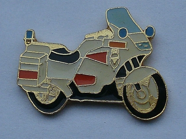 OLD POLICE MOTOR BIKE RUC ROYAL ULSTER CONSTABULARY PSNI irish pin ...