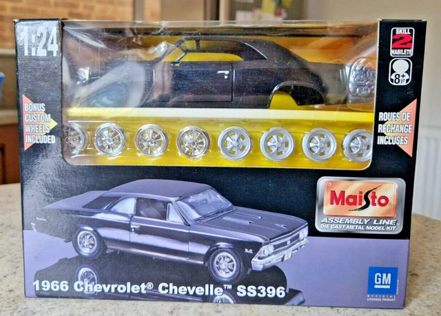 MAISTO ASSEMBLY LINE Die-Cast Metal Model Kit - 1966 Chevrolet Chevelle ...