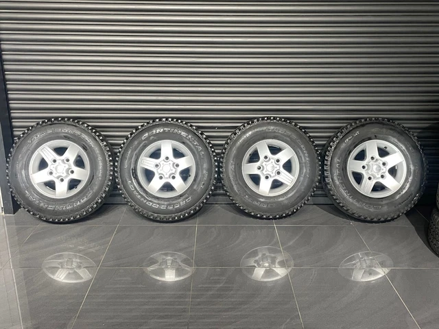 CLASSIC LAND ROVER Defender Genuine SVX Alloy Wheels Boost £649.00 ...