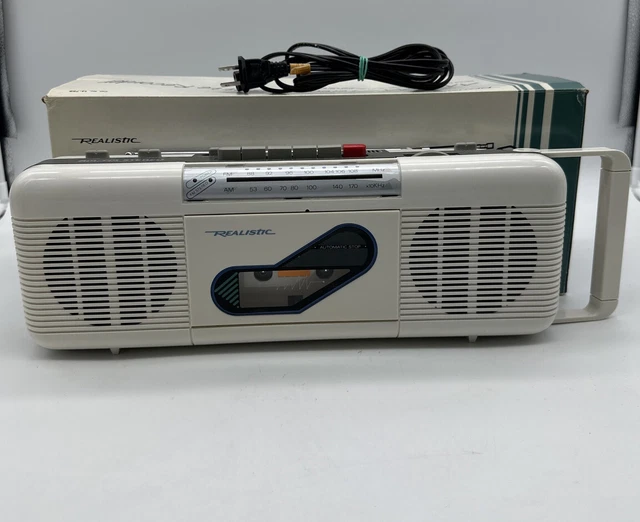 VINTAGE REALISTIC BOOMBOX Scr-40 Am/Fm Cassette Integrated Headphones ...