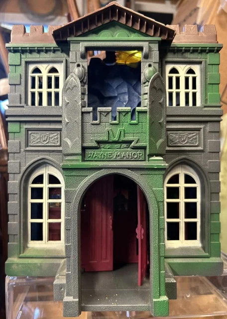 BATMAN FOREVER WAYNE Manor Batcave Compound Playset Kenner 1995 rare ...