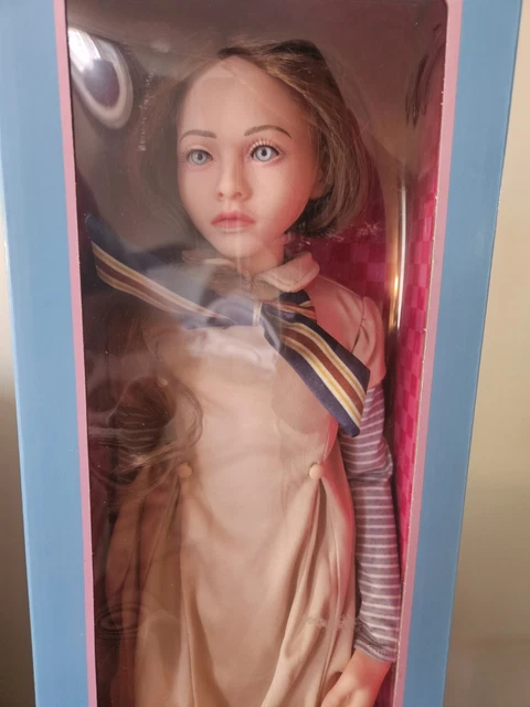 2025 SPIRIT HALLOWEEN M3gan Megan 24” Poseable Doll with Stand New $276 ...