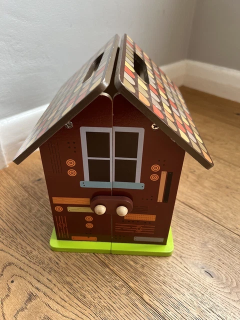 CBEEBIES HEY DUGGEE Wooden Clubhouse Playhouse 6 Figures Roly Tag ...