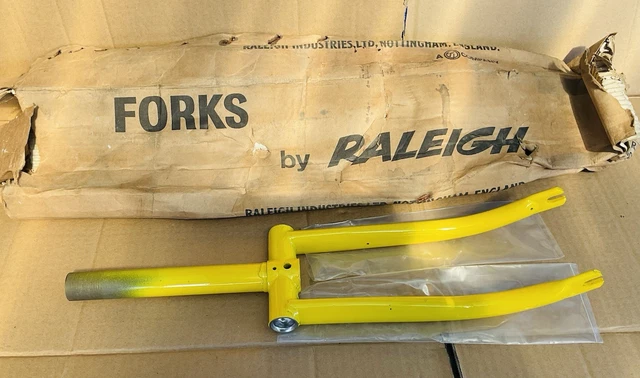 VINTAGE NOS 70S Raleigh YELLOW DOMINATOR CHOPPER Mk2 Forks BICYCLE Bike ...