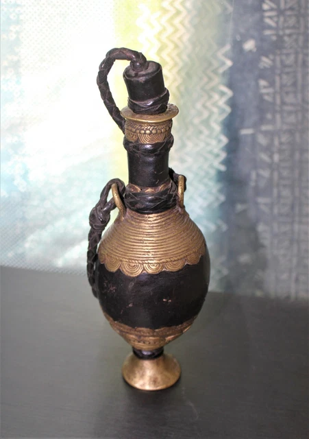 GRANDE FIOLE À poudre d'or Ashanti (Bronze & Cuir) - Art Africain ...