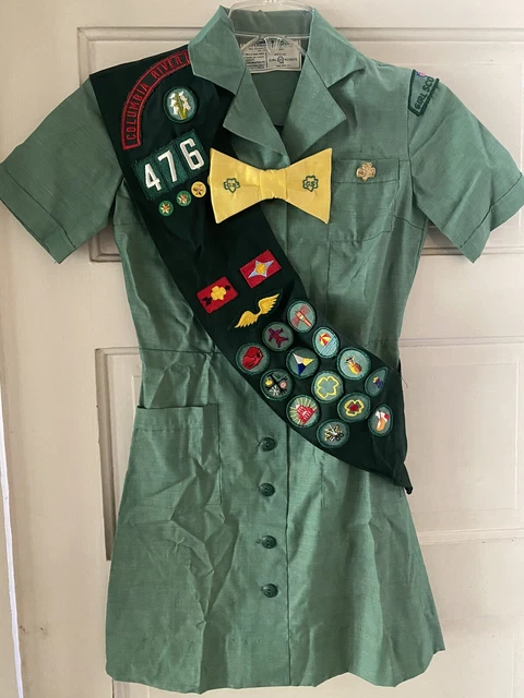 VINTAGE GIRL SCOUT Uniform Lot ~ Dress, Sash, Pins, Patches Columbia ... VINTAGE GIRL SCOUT Uniform Lot ~ Dress, Sash, Pins, Patches Columbia ...