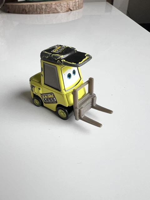 VOITURE DISNEY PIXAR Cars Stacy Leakless 1/55eme FLASH MCQUEEN EUR 1,99 ...