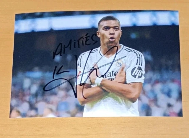 AUTOGRAFO KYLIAN MBAPPÉ Mbappe Real Madrid France Foto Legend WORLD ...