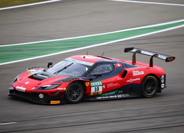 DTM HOCKENHEIMRING 2025 Ben Green Ferrari 296 GT3 EUR 2,00 - PicClick DE