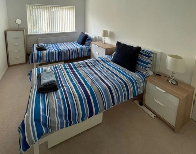 BED FRAME, 3 Foot, White Metal: No 1 £21.50 - PicClick UK