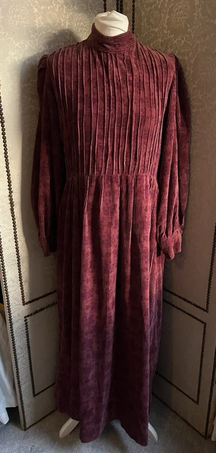 LAURA ASHLEY VINTAGE Made In Wales 1970S Needle Cord Dress Size Medium ...