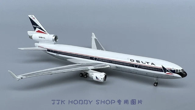 PHOENIX 1/400 DELTA Air Lines McDonnell Douglas MD-11 N806DE 04538 ...