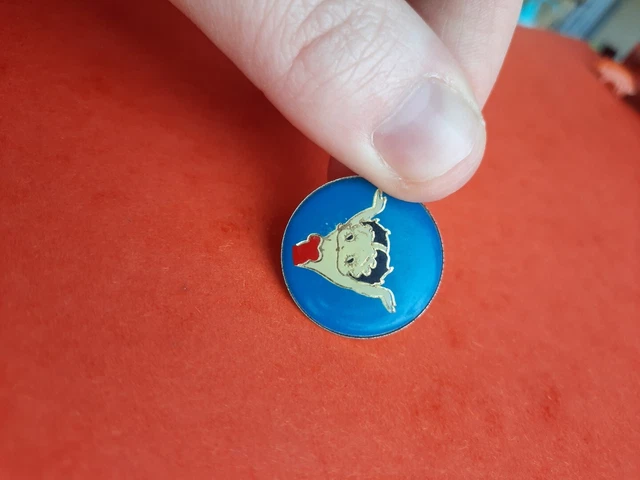 PIN'S BETTY BOOP Sexy Cartoon Girl Dessin Animé Vintage Pin Up Pin Pins ...