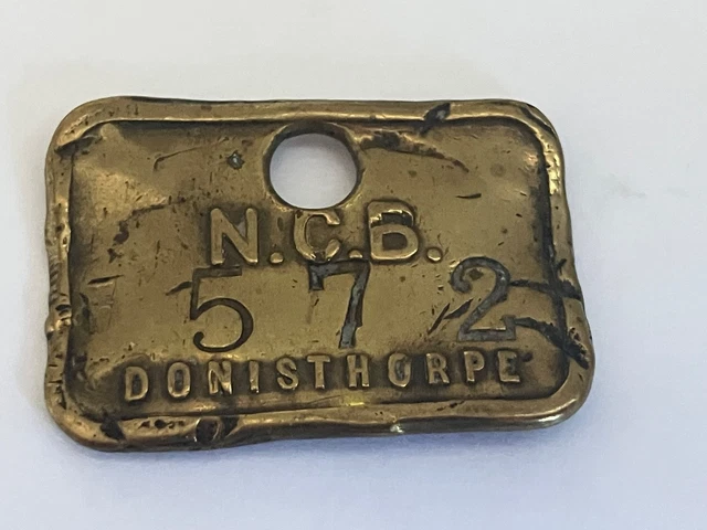ORIGINAL N.C.B DONISTHORPE Colliery Pit Pay Check Token Tally 572 £20. ...