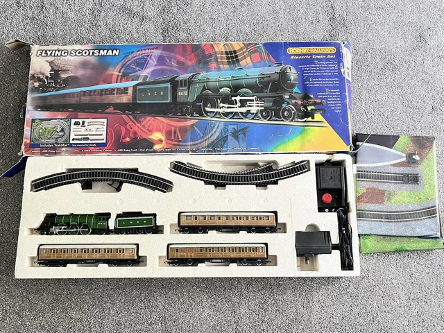 HORNBY NO. R1001 Lner Flying Scotsman Train Set In Good Condition £99. ...