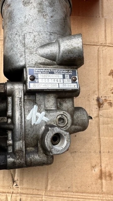 ORIGINAL MERCEDES BENZ W201 servo pump 65 bar A2014601280 £129.59 ...