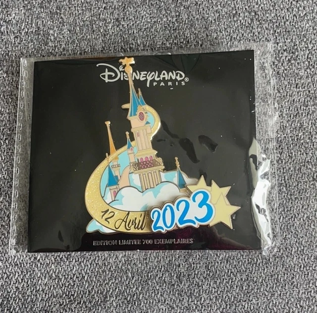 PIN'S DISNEY CASTLE April 12 2023 / Château 12 AVRIL 2023 DLP LE 700 ...