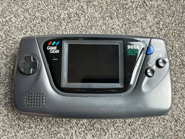 SEGA GAME GEAR Handheld Console With 4 Games, Carry Case And Magnifier ...