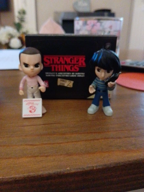 YUME STRANGER THINGS Series 2 Eleven 11 & Mike Figures Upside Down ...