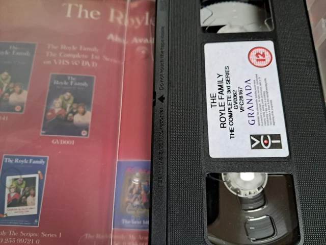 THE ROYAL FAMILY, THE COMPLETE 3rd SERIES, VHS IN VERY GOOD CON £3.99 ...