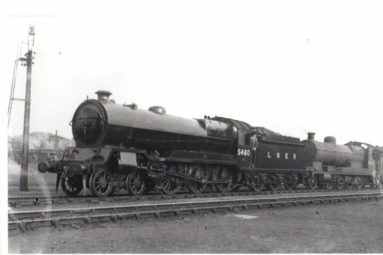 RAIL PHOTO LNER GCR 460 B7 5460 Neasden shed london £2.39 - PicClick UK