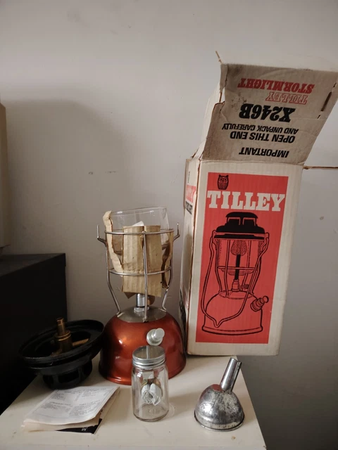 TILLEY LAMP X246B Red Stormlight Paraffin Lantern Vintage Original In Box £89.00 - PicClick UK
