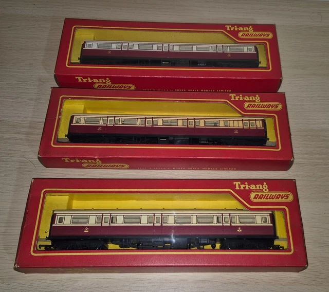 TRIANG OO R427 R428 X3 Caledonian Composite & Brake Coaches Mint ...