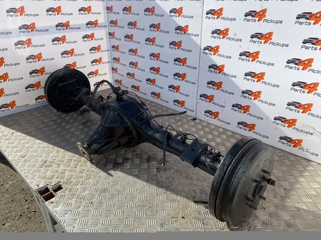 2015 MITSUBISHI L200 Barbarian Complete Rear Axle Drive Ratio 3.917 ...