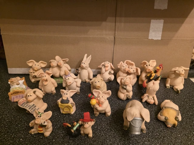 PIGGIN' FIGURINES BY David Corbridge - Lot Of 20 Resin Pigs £37.10 ...