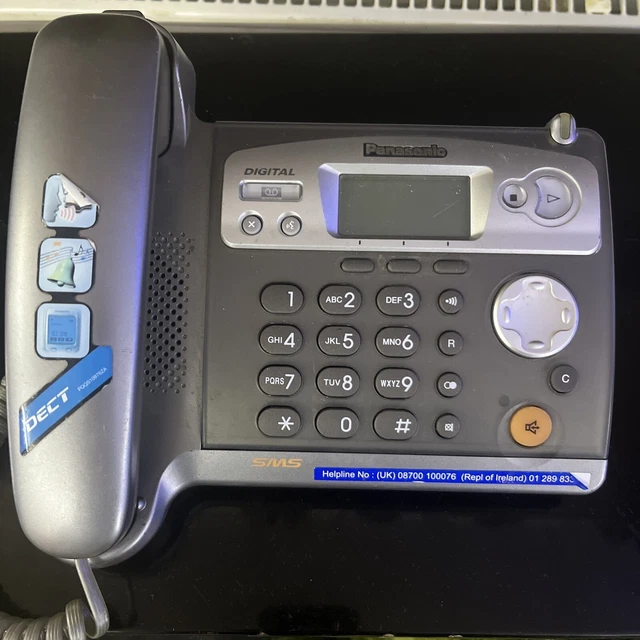 PANASONIC HOME PHONE With Answer Machine KX-TCD545EM £8.99 - PicClick UK
