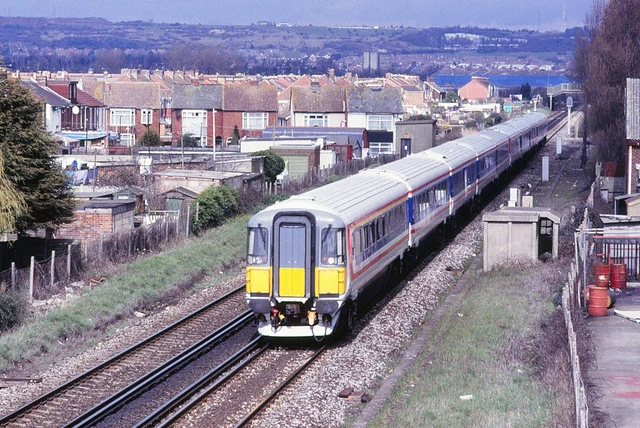 6570 RAILWAY COLOUR Slide Emu Class 442 At Near Hilsea £3.83 - PicClick UK