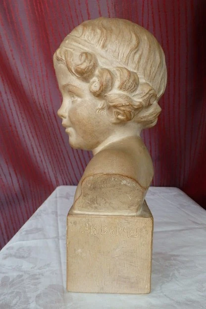 SCULPTURE EN TERRE cuite buste d'une Jeune Fille signé H. Bargas XXème ...