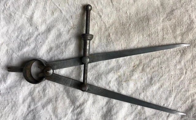 ANCIEN COMPAS DE menuisier à pointe sèche Longueur : 19,5 cm - TBE ...