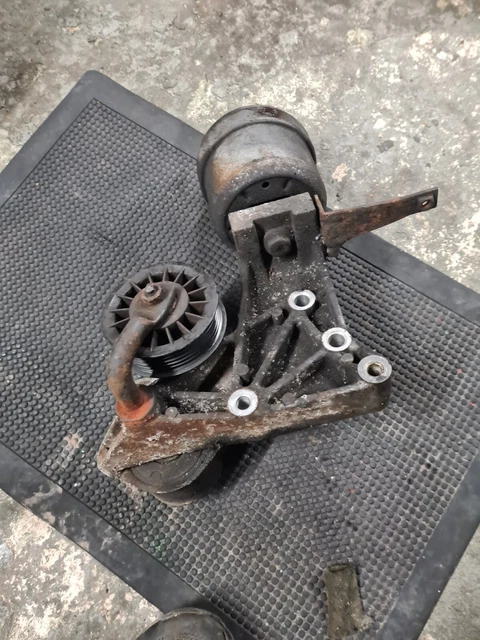 VW T4 TRANSPORTER engine mount and tensioner 2.5 tdi 102 bhp acv ...
