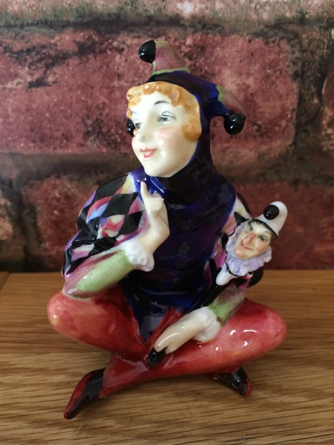 RARE 1928 ROYAL Doulton HN1284 Figurine Lady Jester Sitting by Leslie ...