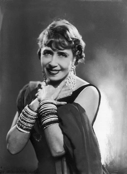FRENCH DANCER ENTERTAINER Mistinguette, Jeanne Florentine Bourgeois 26 ...
