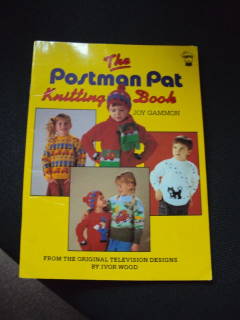 VINTAGE POSTMAN PAT Knitting Pattern Book Joy Gammon Pb £3.00 - PicClick UK