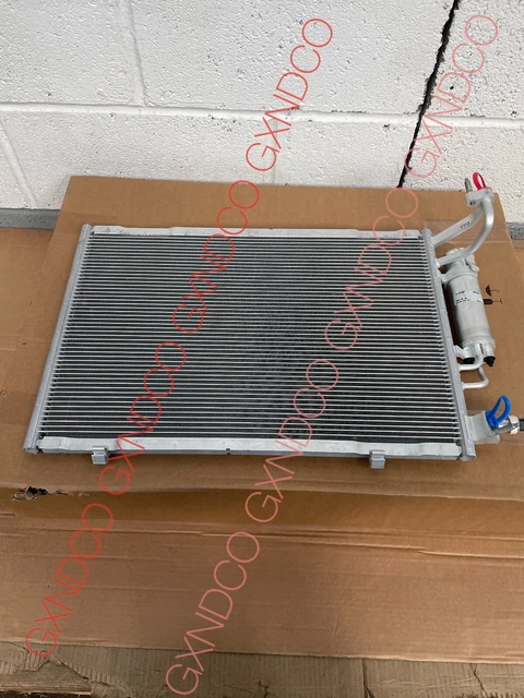 PRODUTTORE DI APPARECCHIATURE ORIGINALI MAHLE HELLA AC Condensatore ...