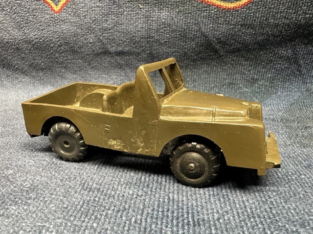 VINTAGE TRIANG PLASTIC Friction Toy ARMY LAND ROVER / JEEP c1960's £5. ...