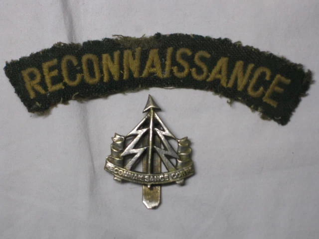 BRITISH ARMY WW2 Reconnaissance Corps Shoulder Title and Cap Badge £53. ...