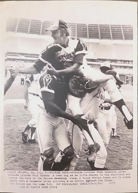 1973 PHIL NIEKRO Mlb Baseball Photo No Hitter Atlanta Braves Legend Hof ...