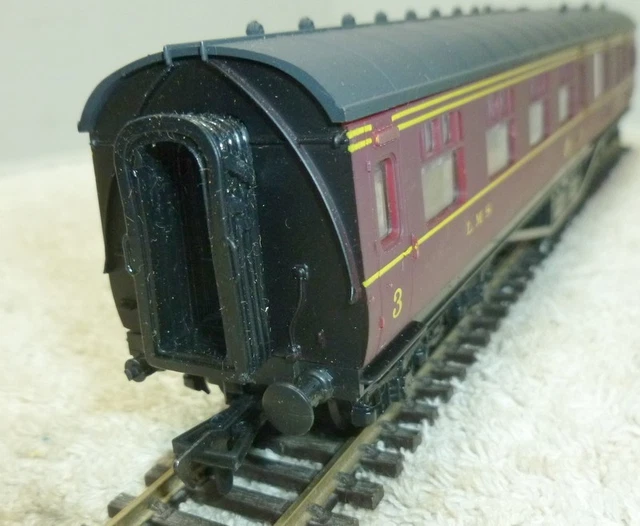 AIRFIX GMR 54253-9 LMS 57' Lavatory Brake 3rd Class Non-Corridor Coach ...