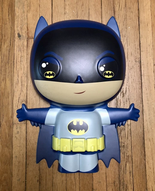 FUNKO POPSIES BATMAN Display DC comics Pop Art 3D Walmart Advertising ...