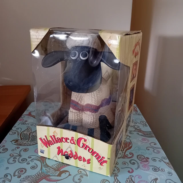 BOXED WALLACE AND Gromit Aardman Vintage Shaun The Sheep- Nodding Shaun £16.00 - PicClick UK