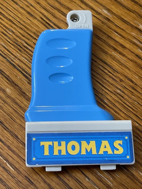 THOMAS & FRIENDS TrackMaster Remote Control REPLACEMENT BATTERY COVER ...