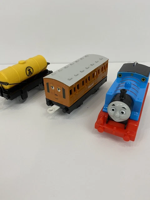 THOMAS AND FRIENDS Trackmaster Oil Tanker, Clarabel, Lot of 3 Works ...
