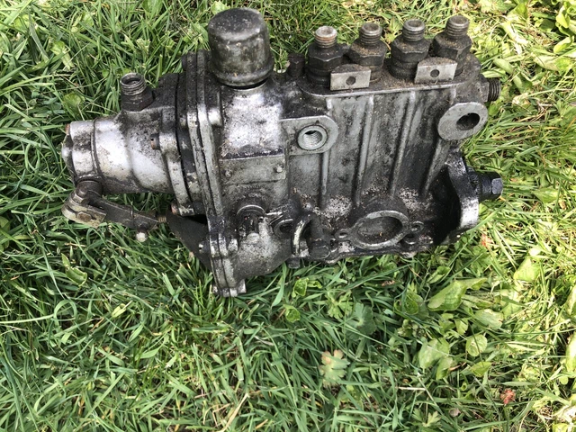 MERCEDES 240D W115 W123 Diesel Fuel Injection Pump Spares/Repairs £20. ...