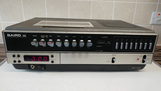 VINTAGE VHS VIDEO Cassette Recorder Player BAIRD 8922 Made In Japan £59 ...